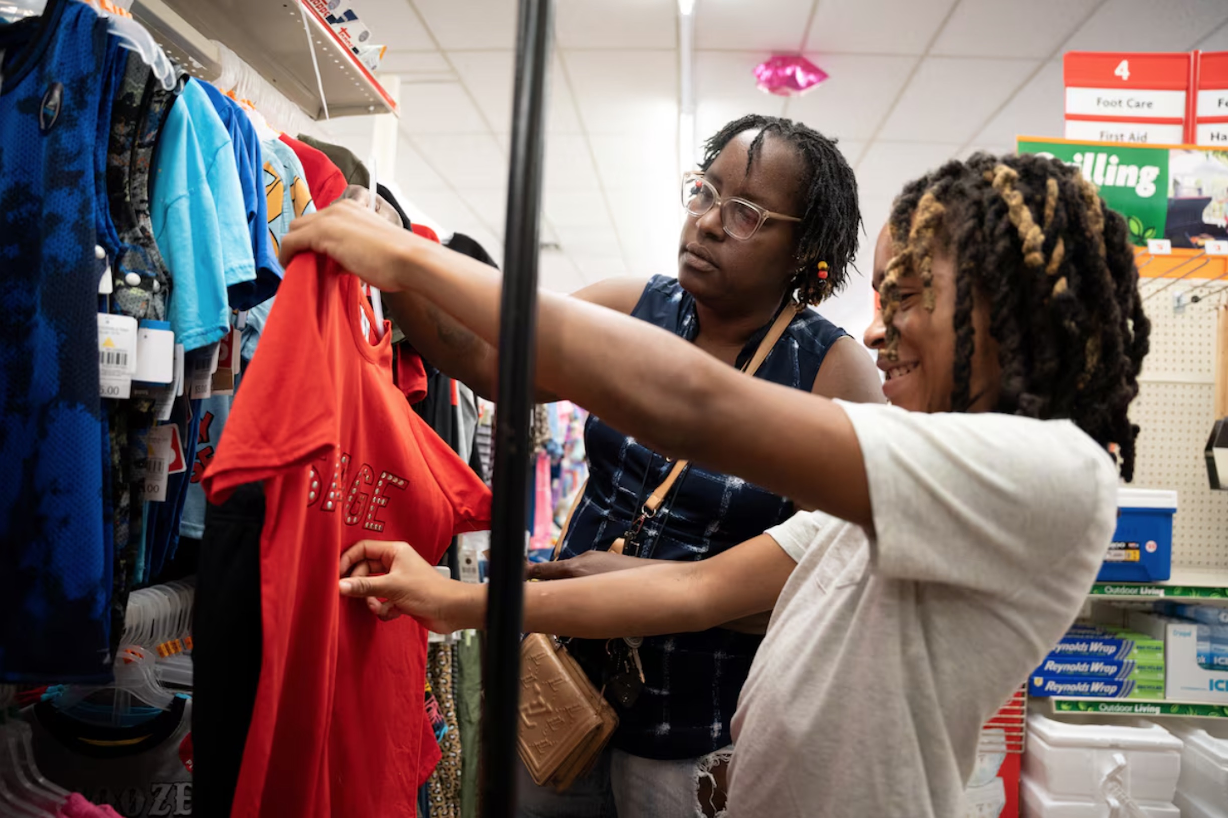 When the dollar store closes, US families on food benefits lose a ...